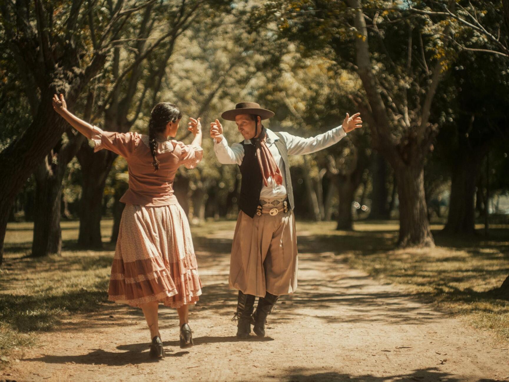 ¿De qué región es la chacarera?: historia, características y tradición ...