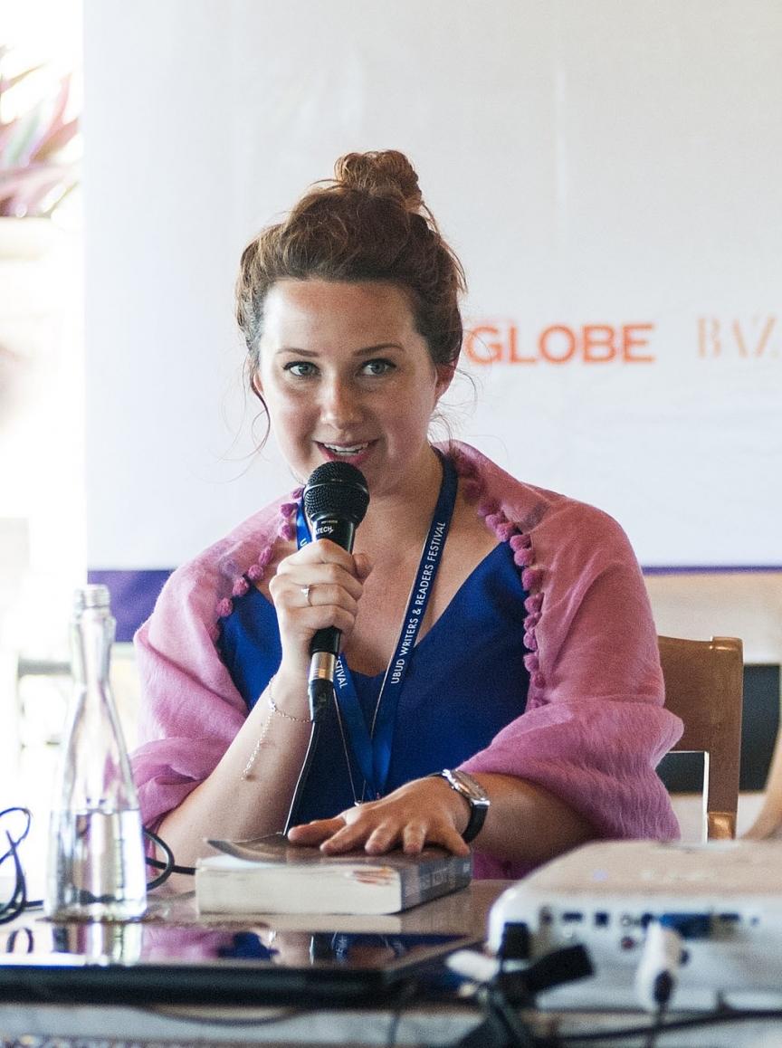 A Spotlight on Female Authors in Australia | Superprof