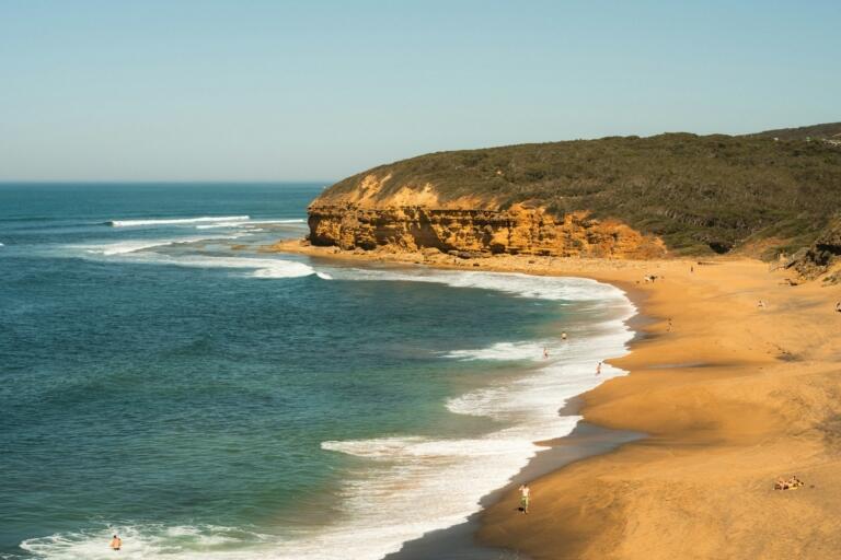 The Best Beaches for Surfing in Melbourne and Victoria