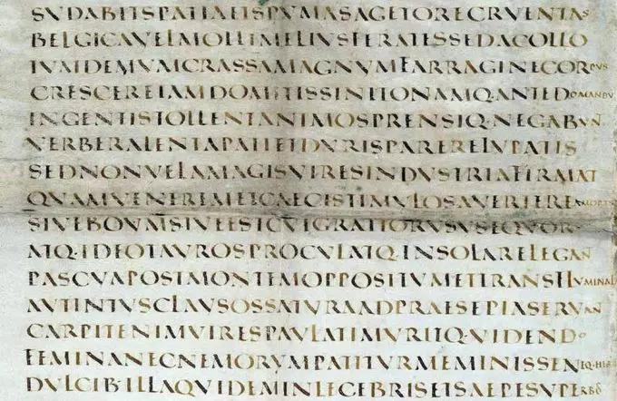 Saiba tudo sobre o sistema de escrita do latim