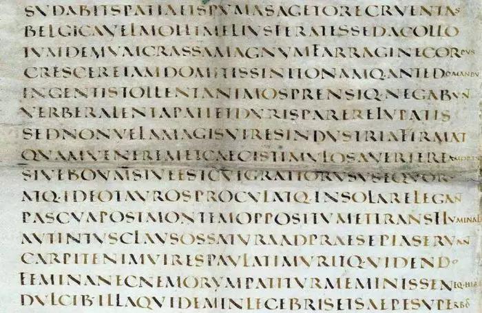 Saiba tudo sobre o sistema de escrita do latim