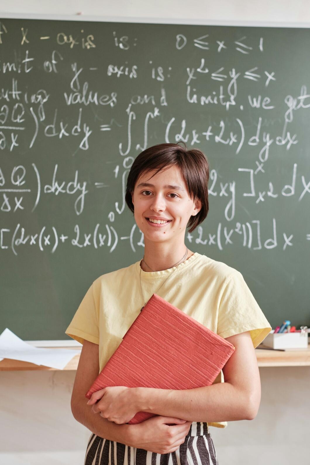 Cómo ser profesor de universidad: requisitos y pasos clave