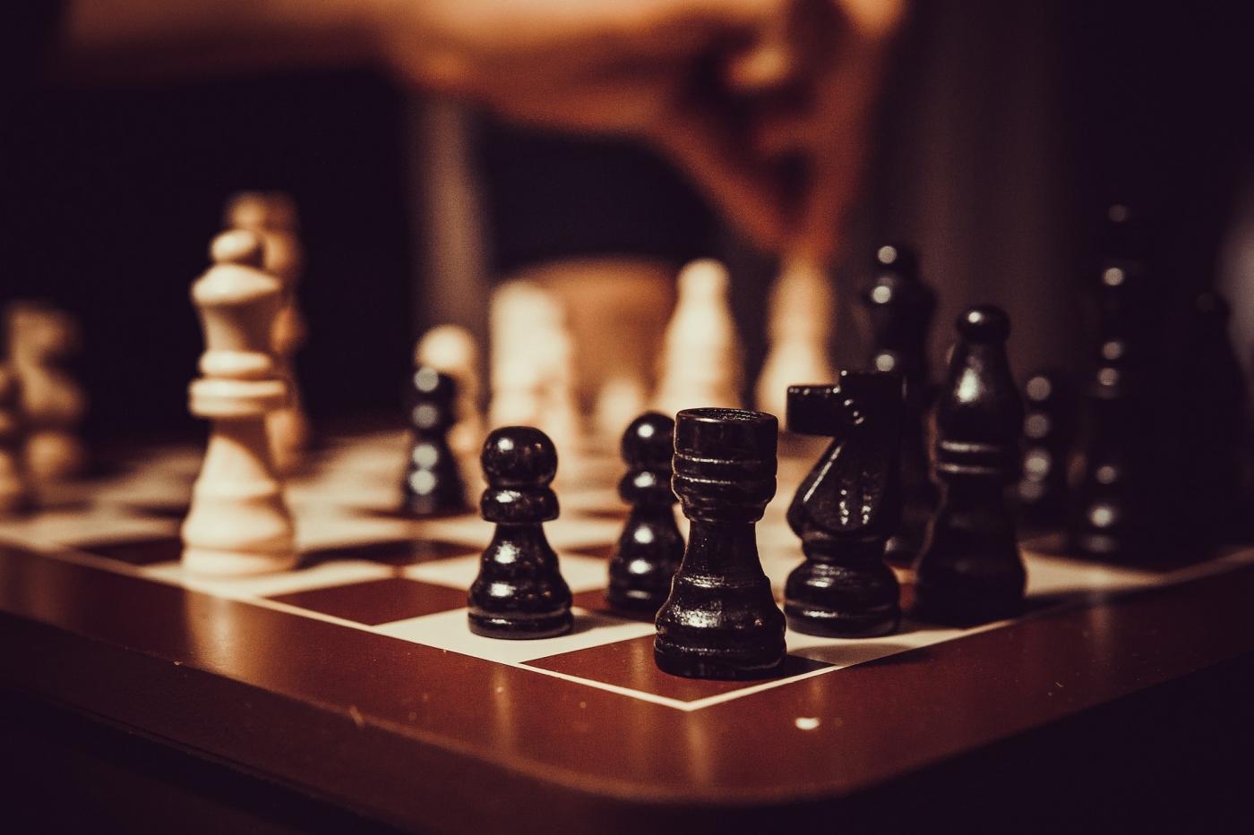 ¿Quién Inventó el Ajedrez? Historia y Evolución del Juego