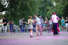 Rock and Roll Dance Moves: Master the Basics and Beyond