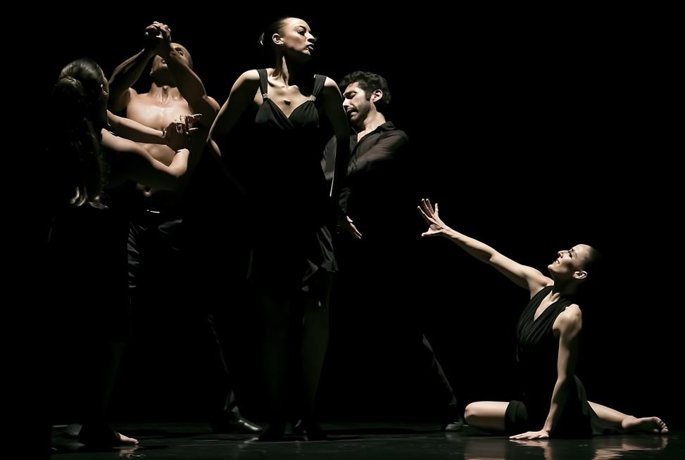 Choreographer Qualifications: Steps To A Choreographer Career