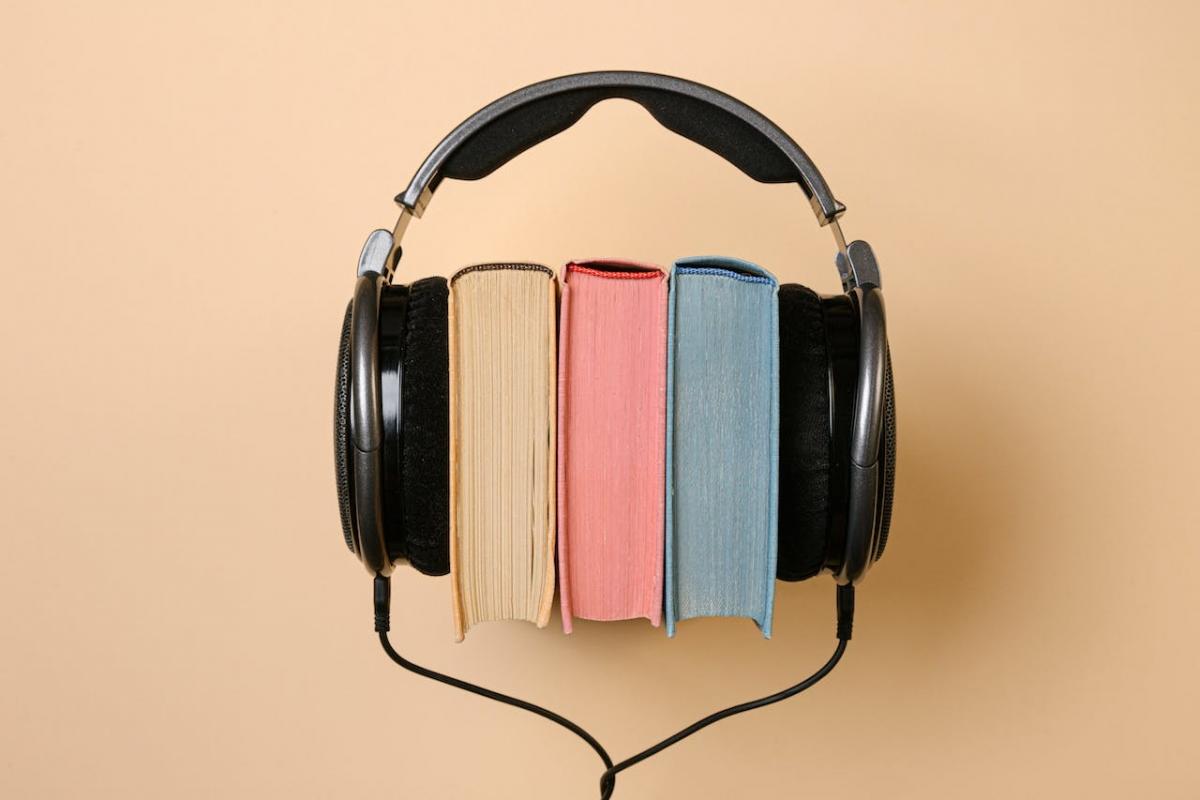 15 of the Best Language Podcasts & English Audio Books for Beginners ...
