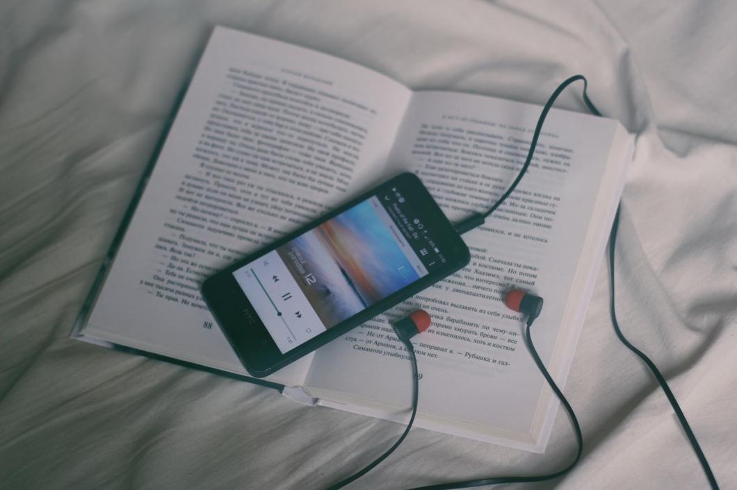 15 of the Best Language Podcasts & English Audio Books for Beginners ...