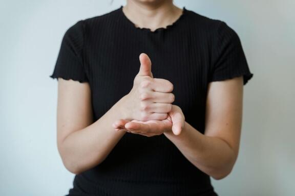BSL Sign Language Explained: Everything You Need to Know