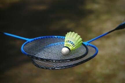 Learn How to Play Badminton: Your Essential Starter Guide