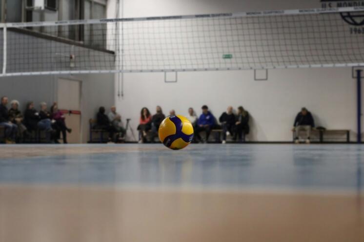 Understanding the Outside Hitter Volleyball Position
