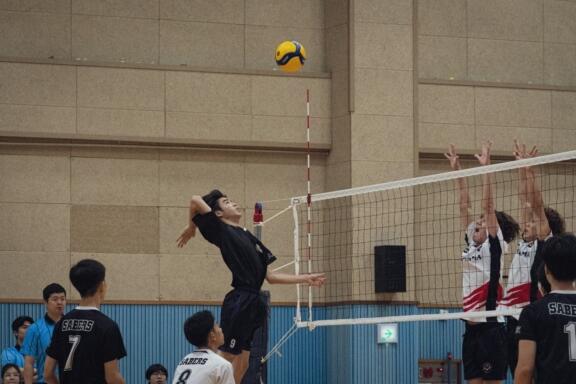 Understanding the Outside Hitter Volleyball Position