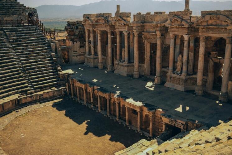 How Did Christianity Begin? A Complete History