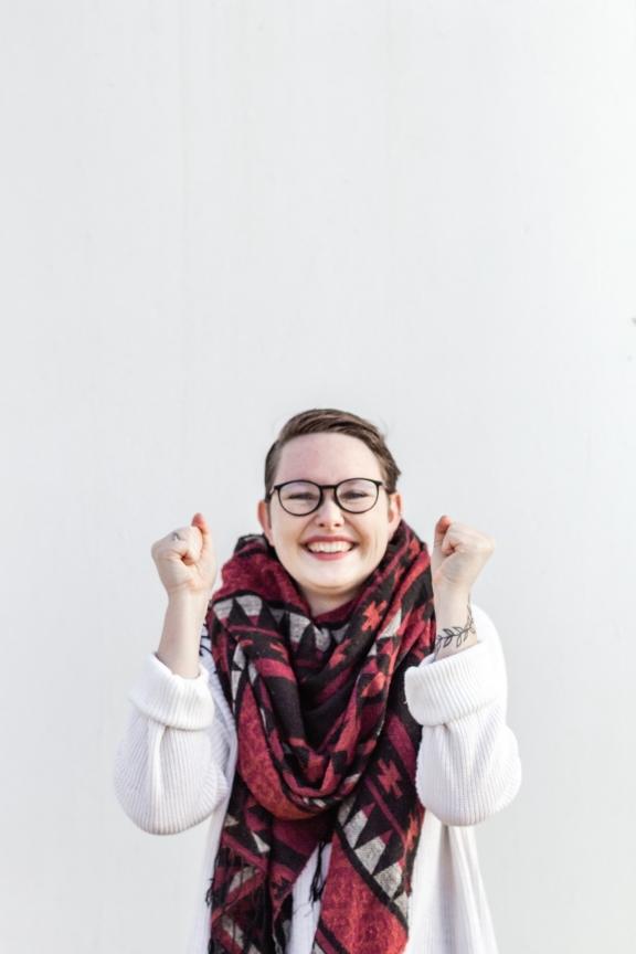 Excited Artinya Apa ? Ini Perbedaannya Dengan Exciting