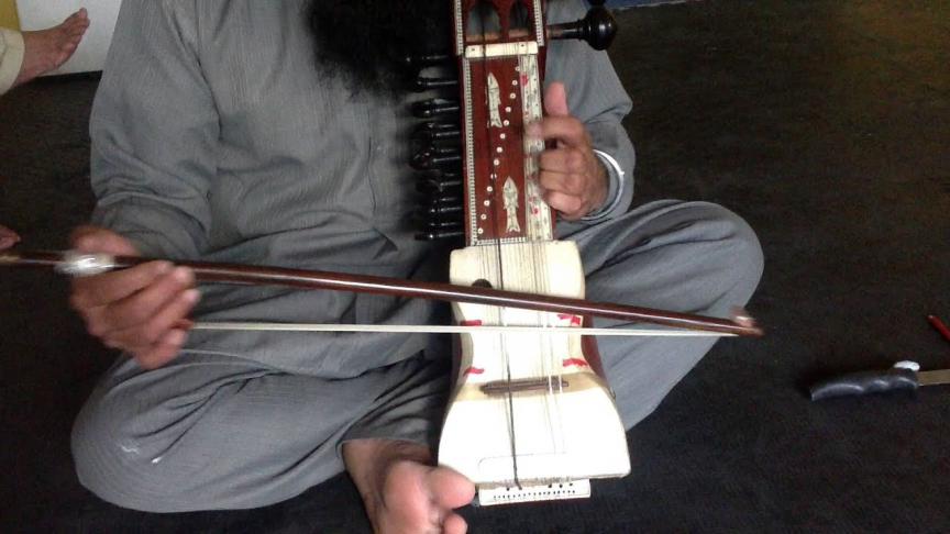 All About The Sarangi Instrument & Where To Learn