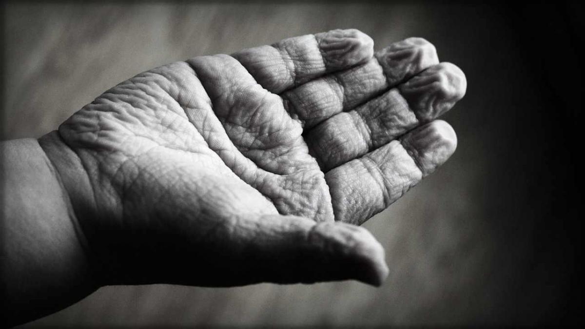 Come si Disegna una Mano?