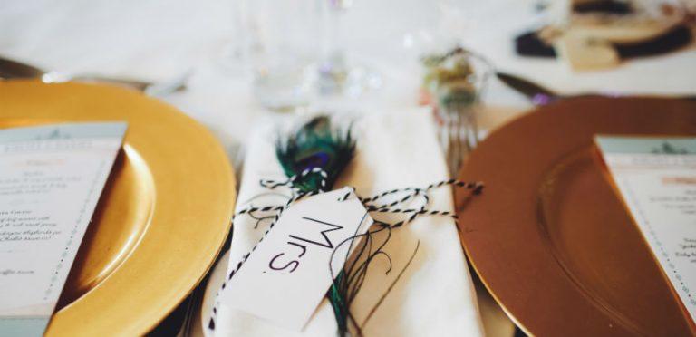 ¿Cuál es la diferencia entre Miss y Mrs: Usos Mr, Mrs, Miss y Ms?