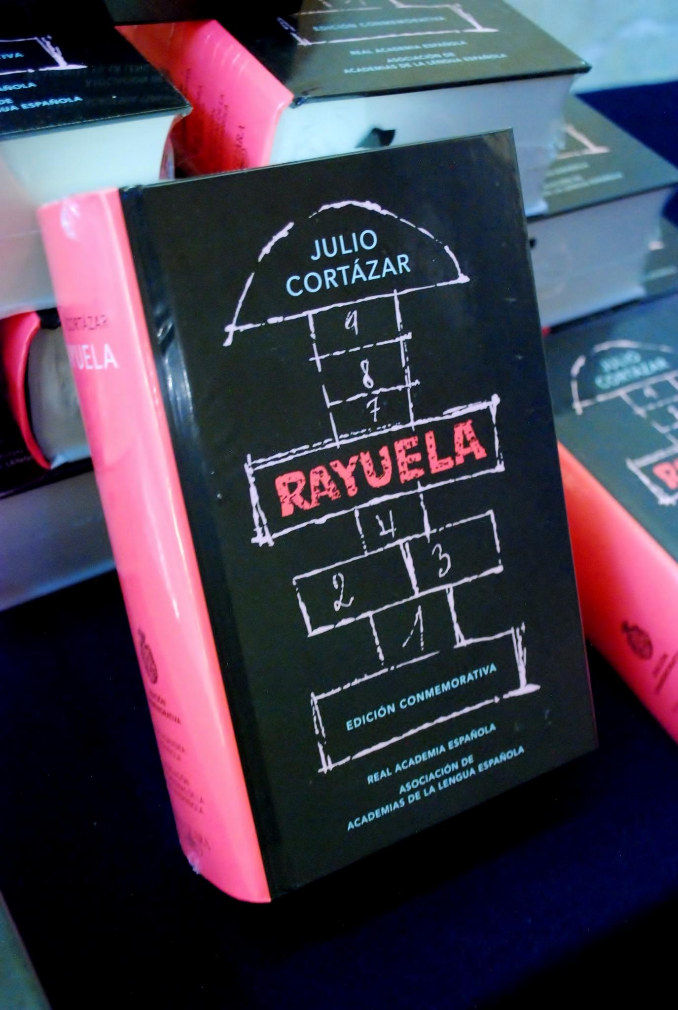 Rayuela, de Julio Cortázar: resumen y análisis interactivo