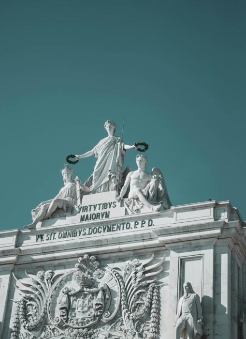Futur latin : règles, exemples et exercices
