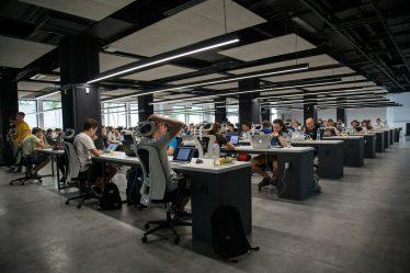 Définition et conception du travail en rapport avec l'homme