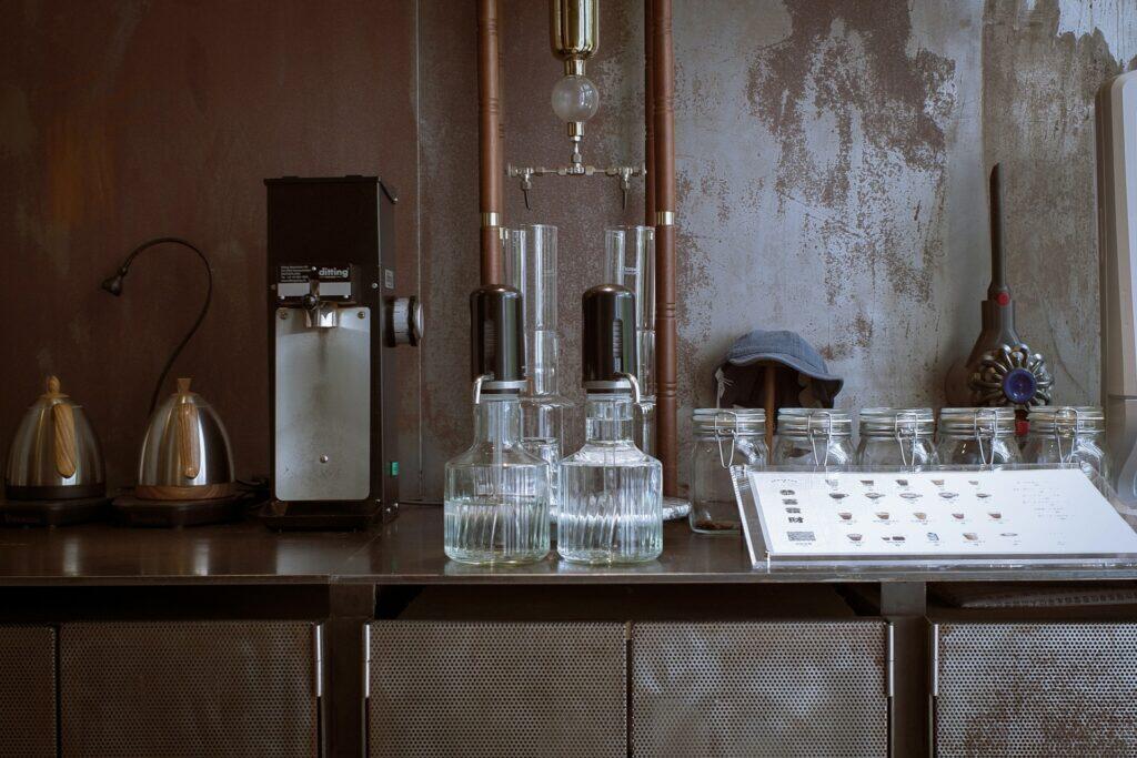 La représentation de Lewis et le calcul du nombre d'électrons