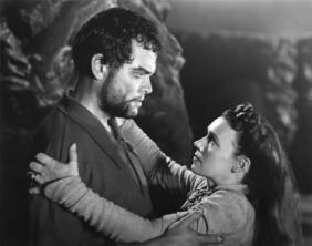 Lady Macbeth Essay: GCSE English Literature Character Analysis