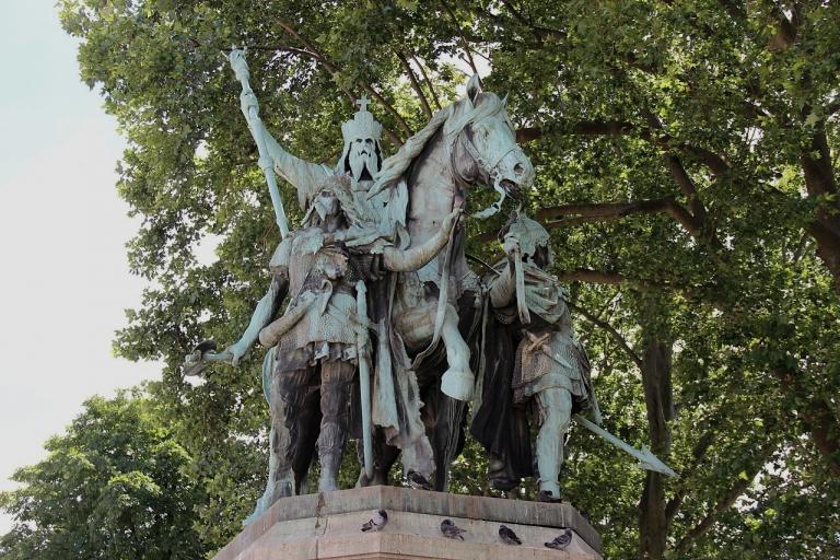 10 historiska händelser som format Frankrike