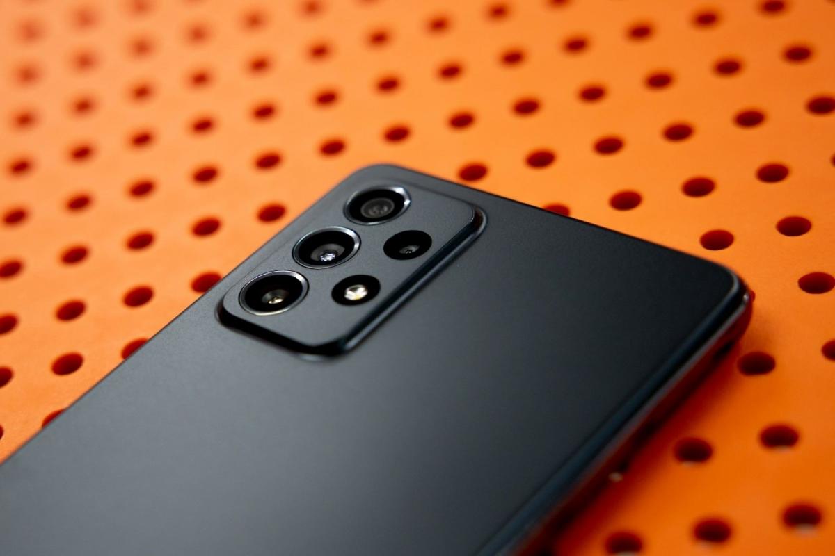 How to Install an Arabic Keyboard on Your Computer and Smartphone