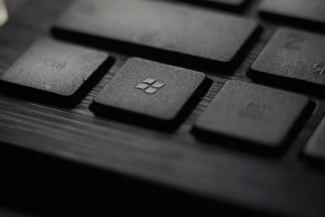 How to Install an Arabic Keyboard on Your Computer and Smartphone