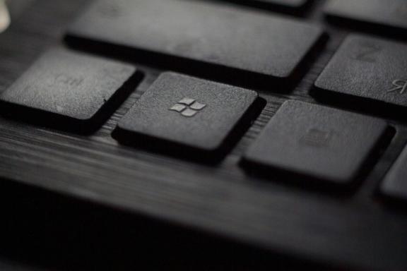 How to Install an Arabic Keyboard on Your Computer and Smartphone