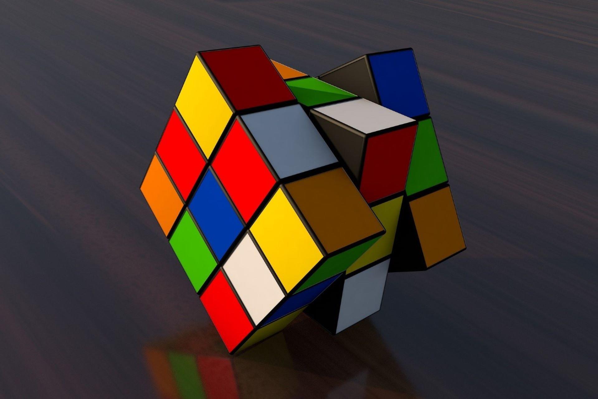 What Are the Easiest Rubik’s Cubes to Solve? | Superprof