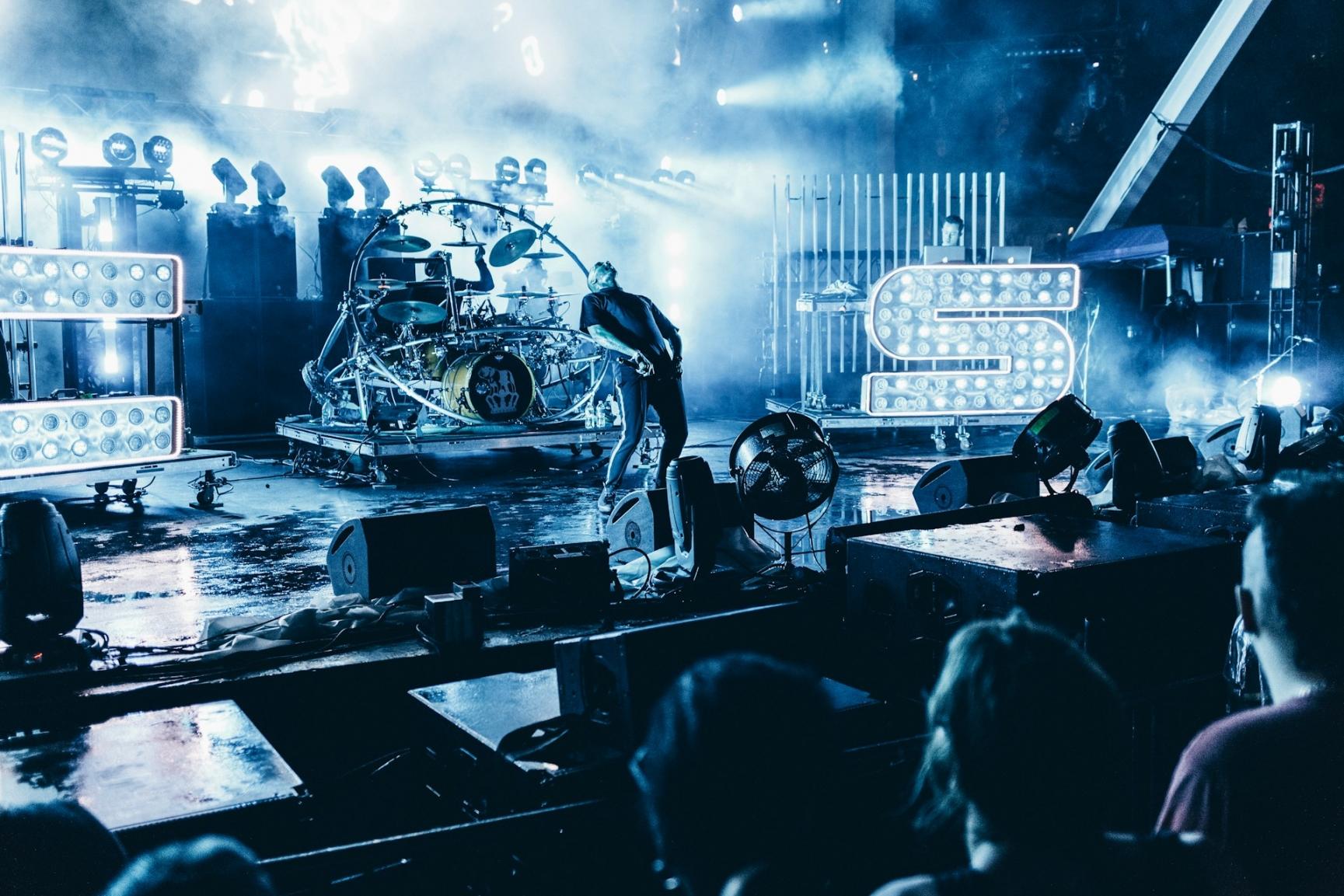 How Is Pop Music Different Than Other Singing Styles?